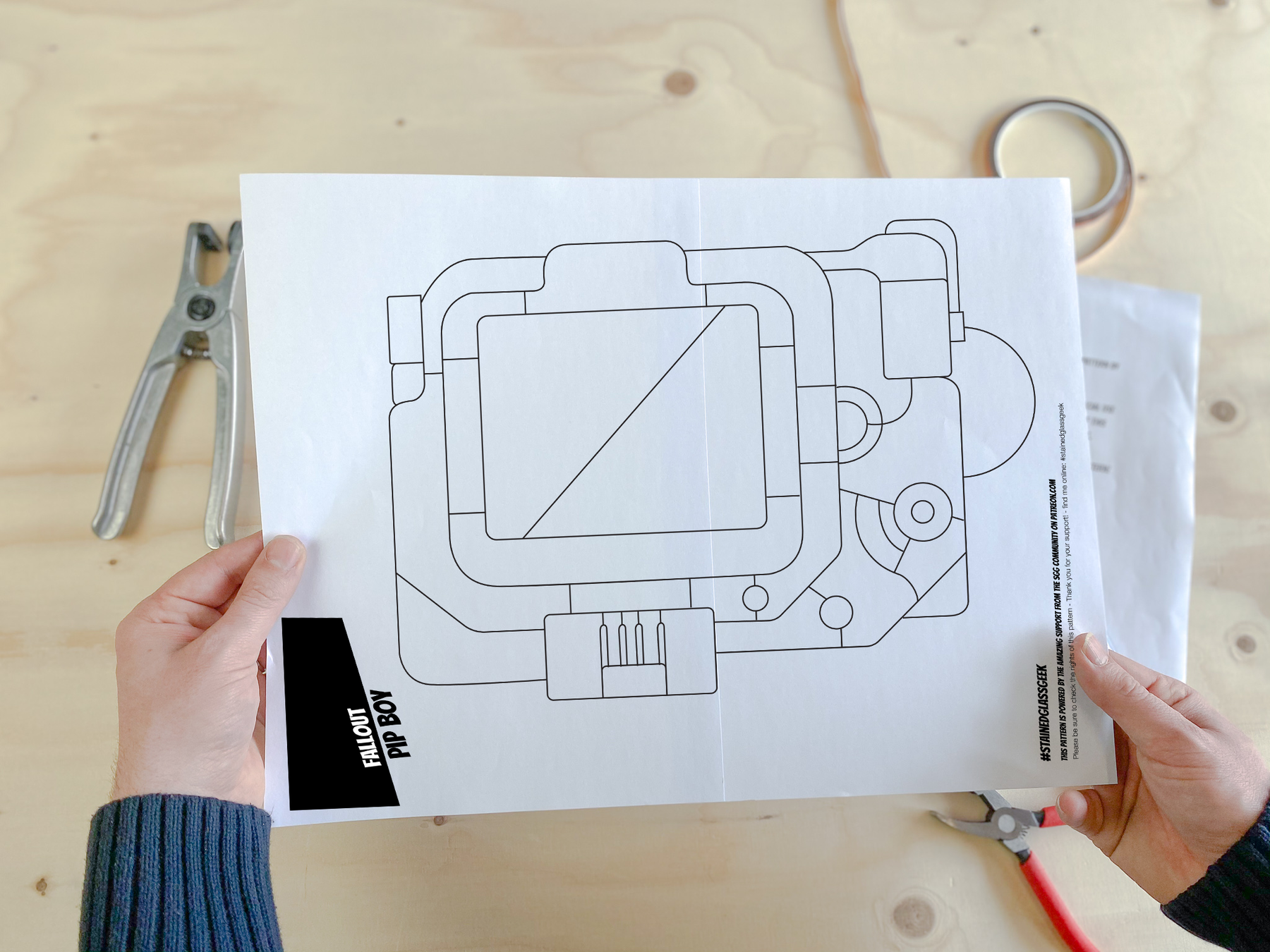 Pip-Boy Inspired Stained Glass Pattern - Digital Download